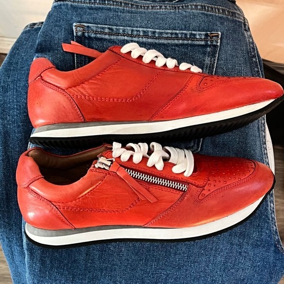 Trotters | Shoes | Trotters Infinity Red Leather Sneakers Sz8 Trainers ...